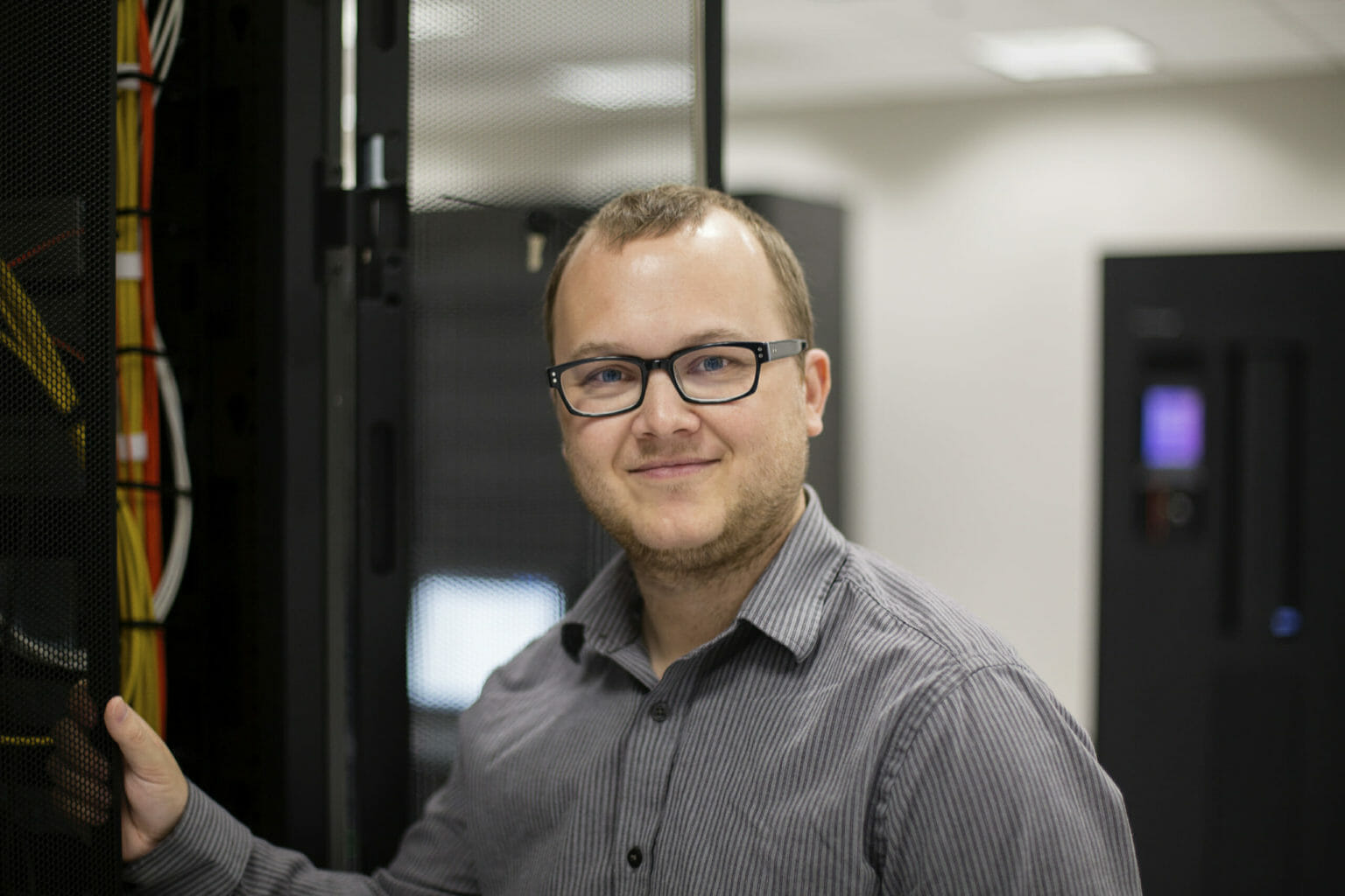 Hot-Swappable UPS Batteries
